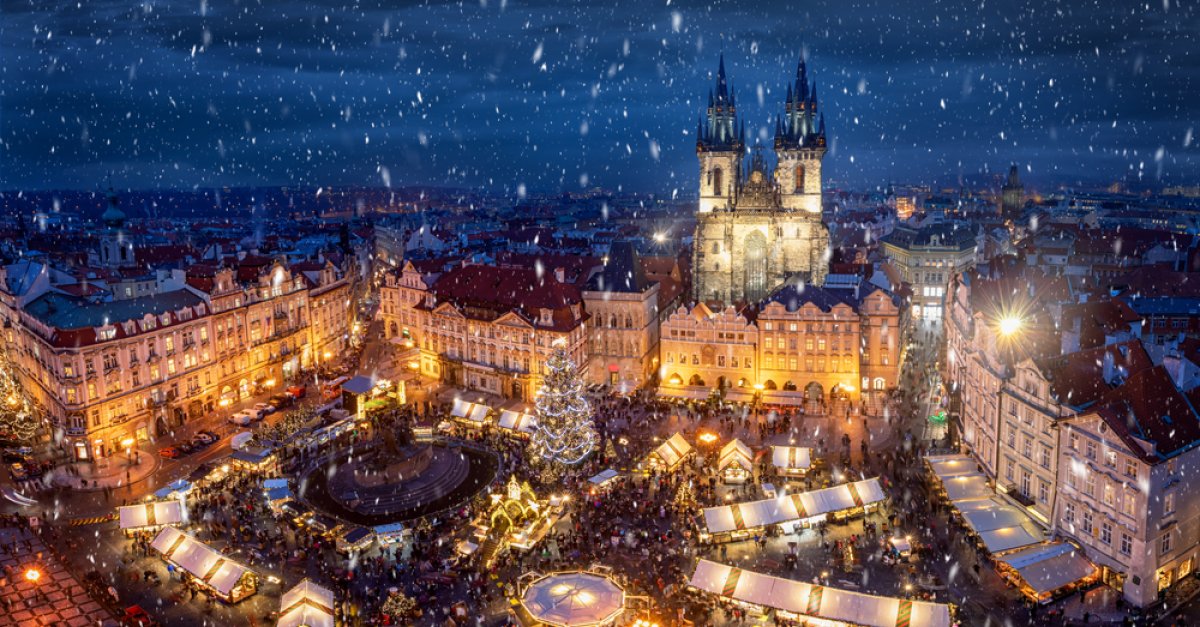 שלג, שווקים וקוקטיילים חמים: 10 המלצות חורף לוהטות באחת הערים היפות באירופה - PassportNews